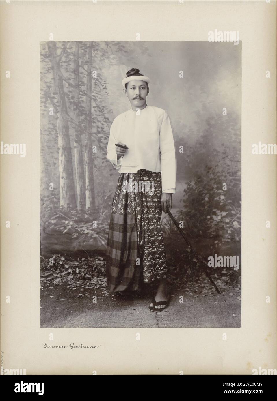 Portrait of a Burmese businessman, Myanmar, anonymous, c. 1885 - c ...