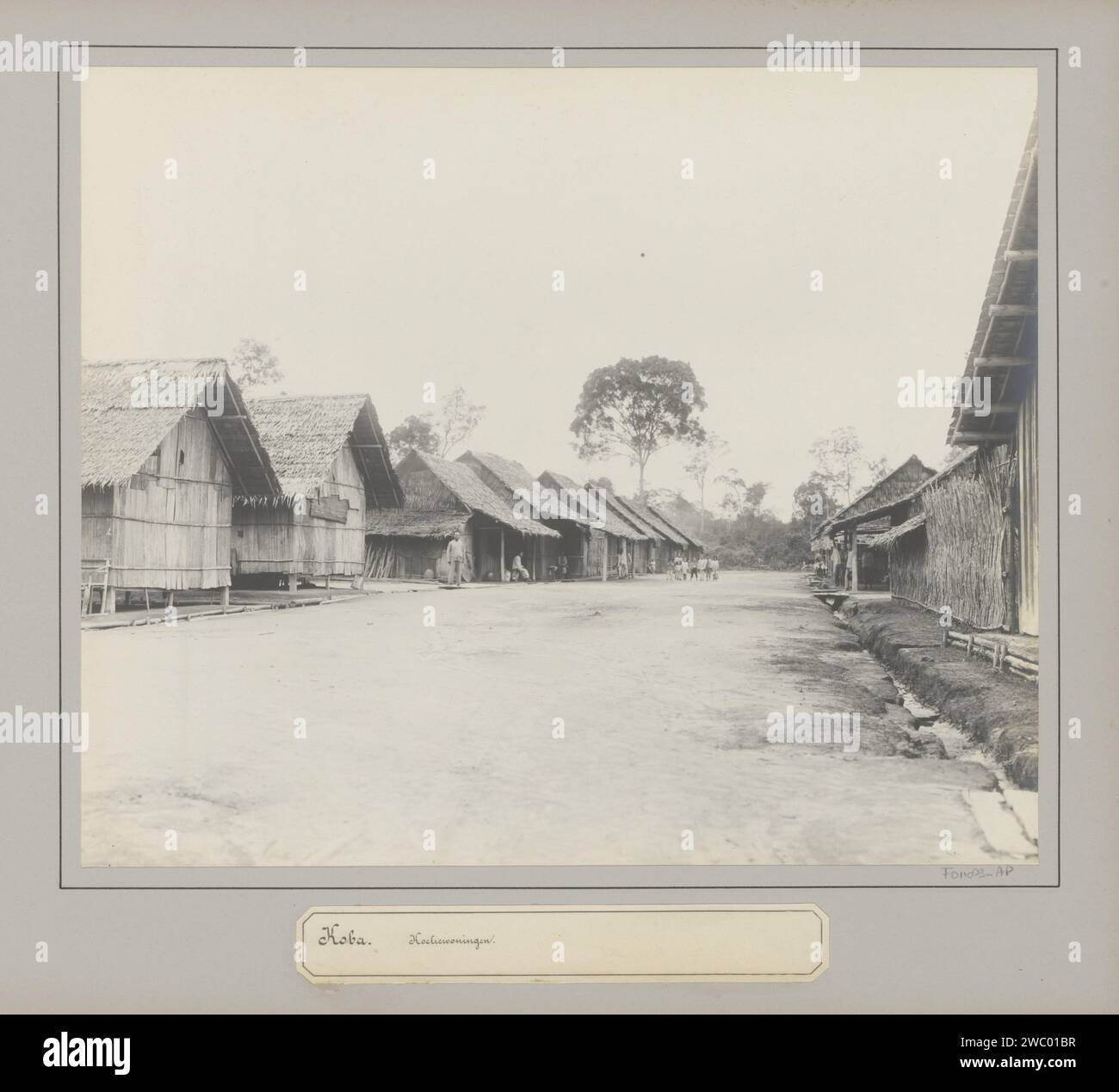 Working class house 1920 hi-res stock photography and images - Alamy