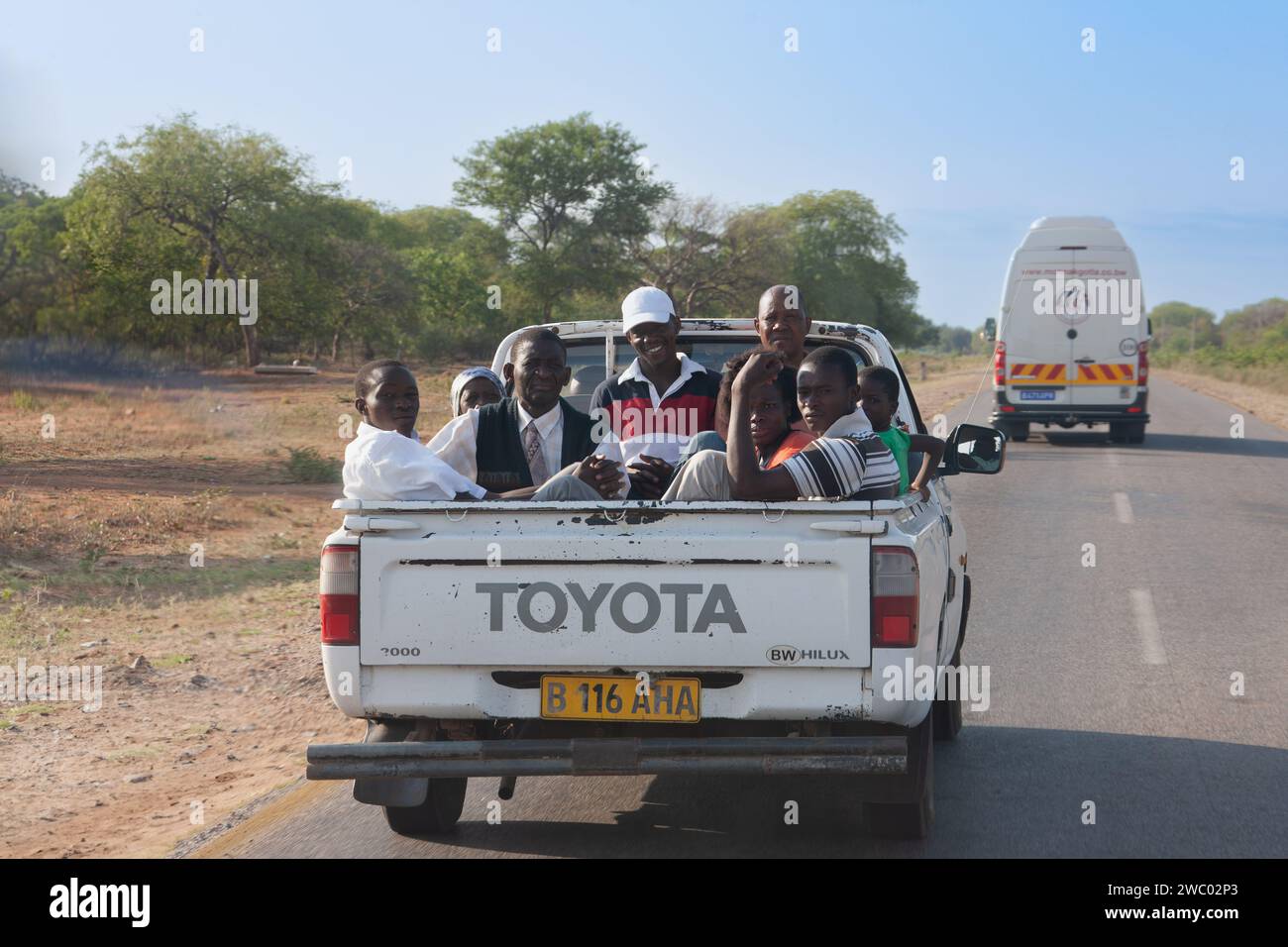 Truck transporting people africa hi-res stock photography and images ...
