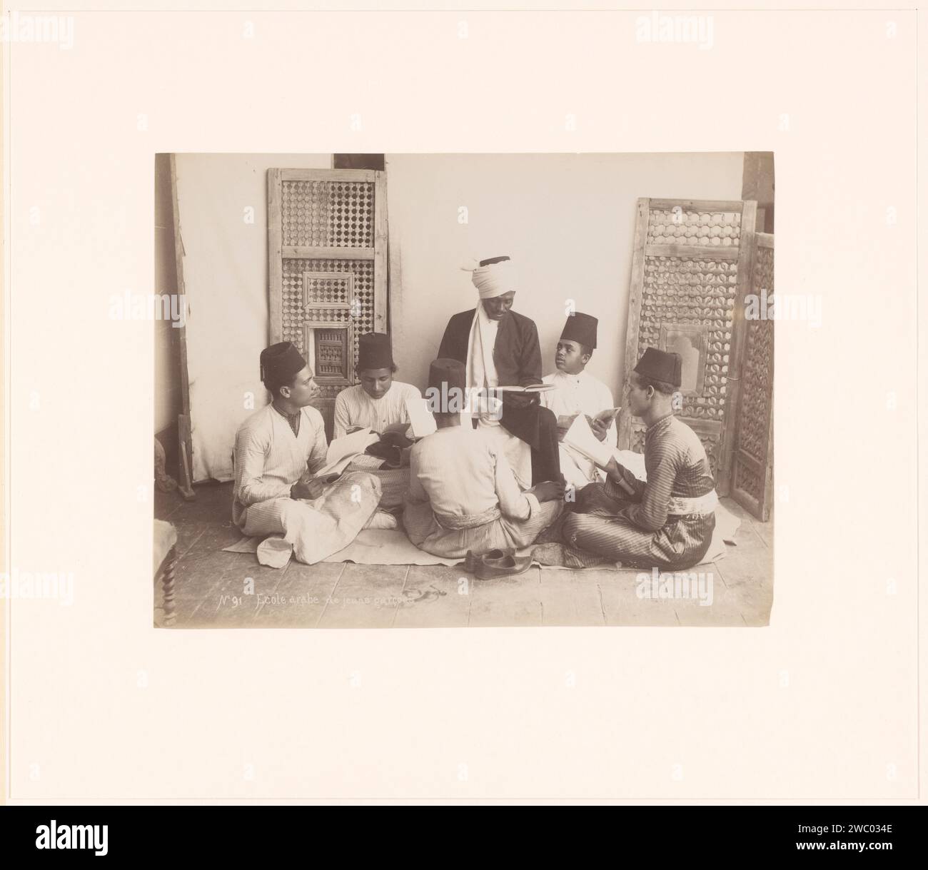 Middle class children 1900 hi-res stock photography and images - Alamy