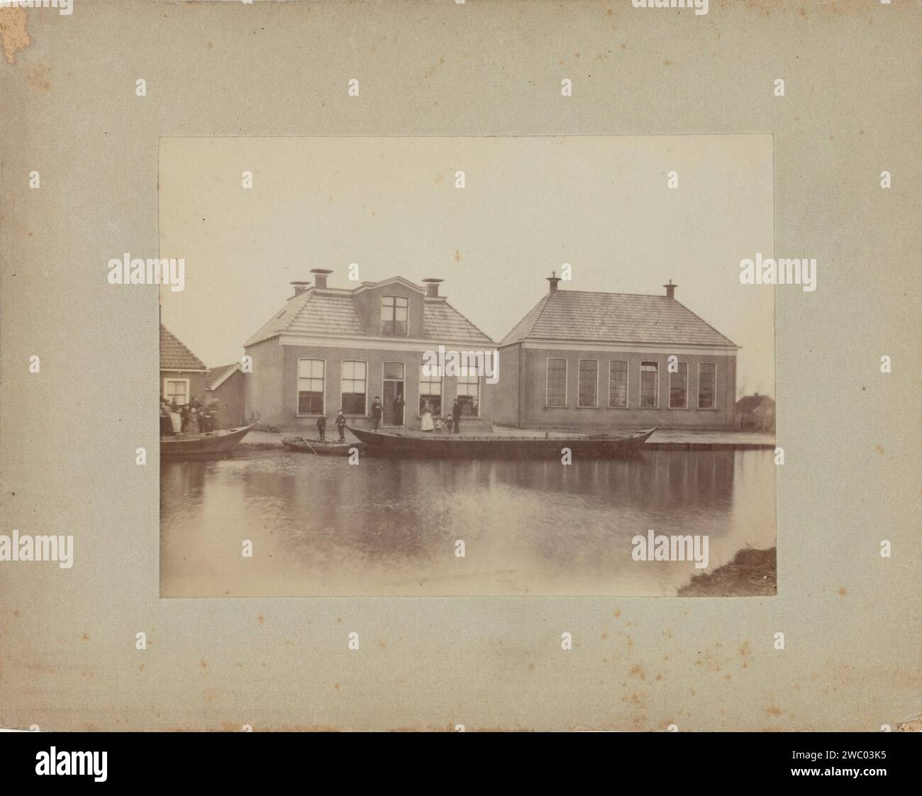 Quay with homes in former Stobbegat, Anonymous, c. 1880 - c. 1900 ...