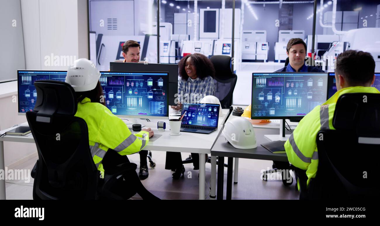 Modern industrial machine operators hi-res stock photography and images - Alamy