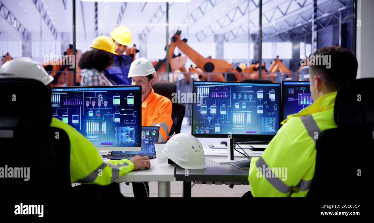 Engineer Operators Using Scada System At Industrial Plant Stock Photo ...