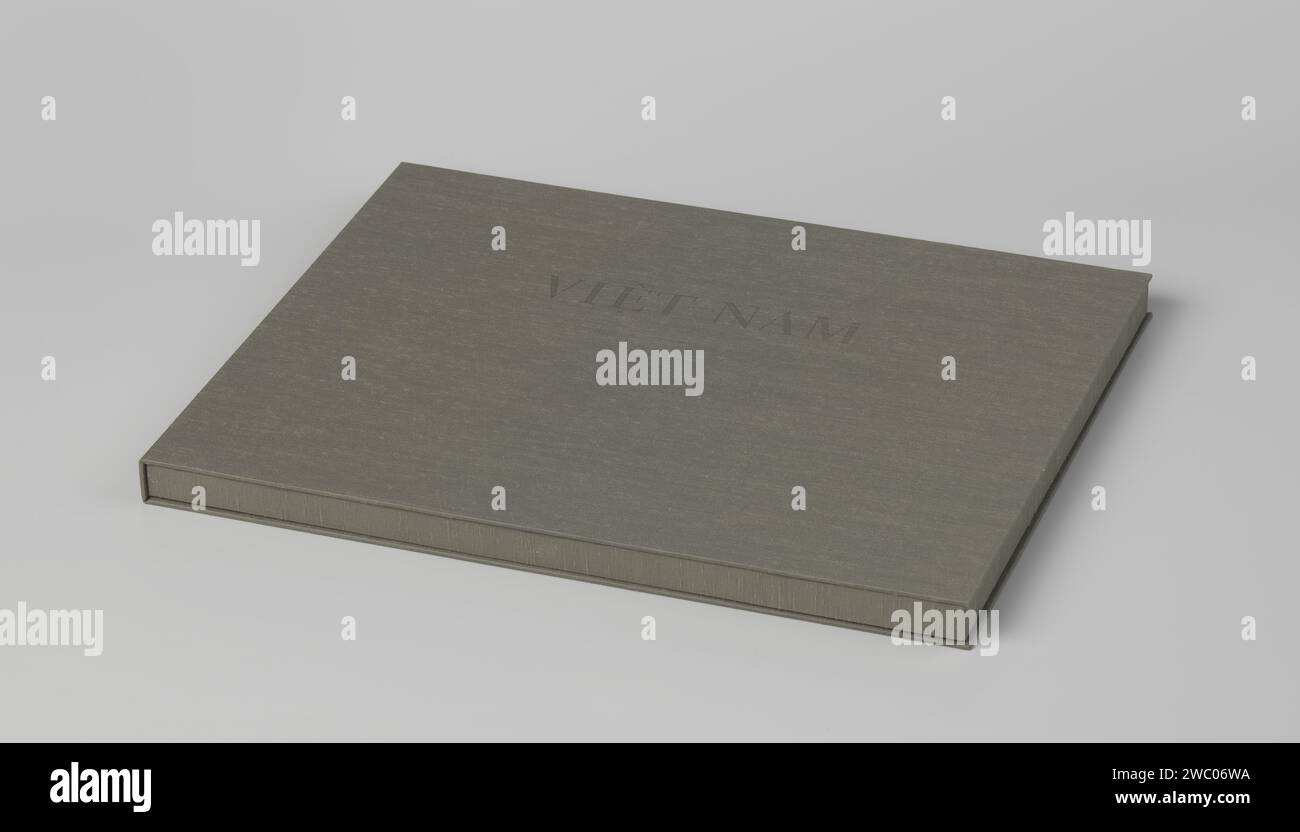 Box for series of 10 heliogravures, Anonymous, 2016 box Portfolio Viet ...