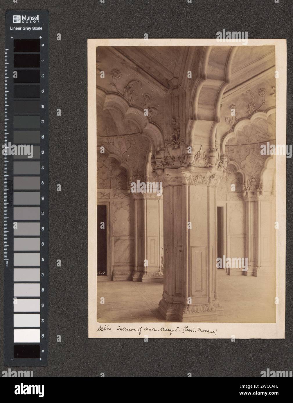 The columns in the Moti Masjid of the Red Fort in Delhi, India, Lala ...