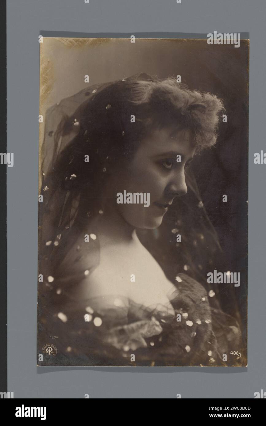 Benjamin falk hi-res stock photography and images - Alamy