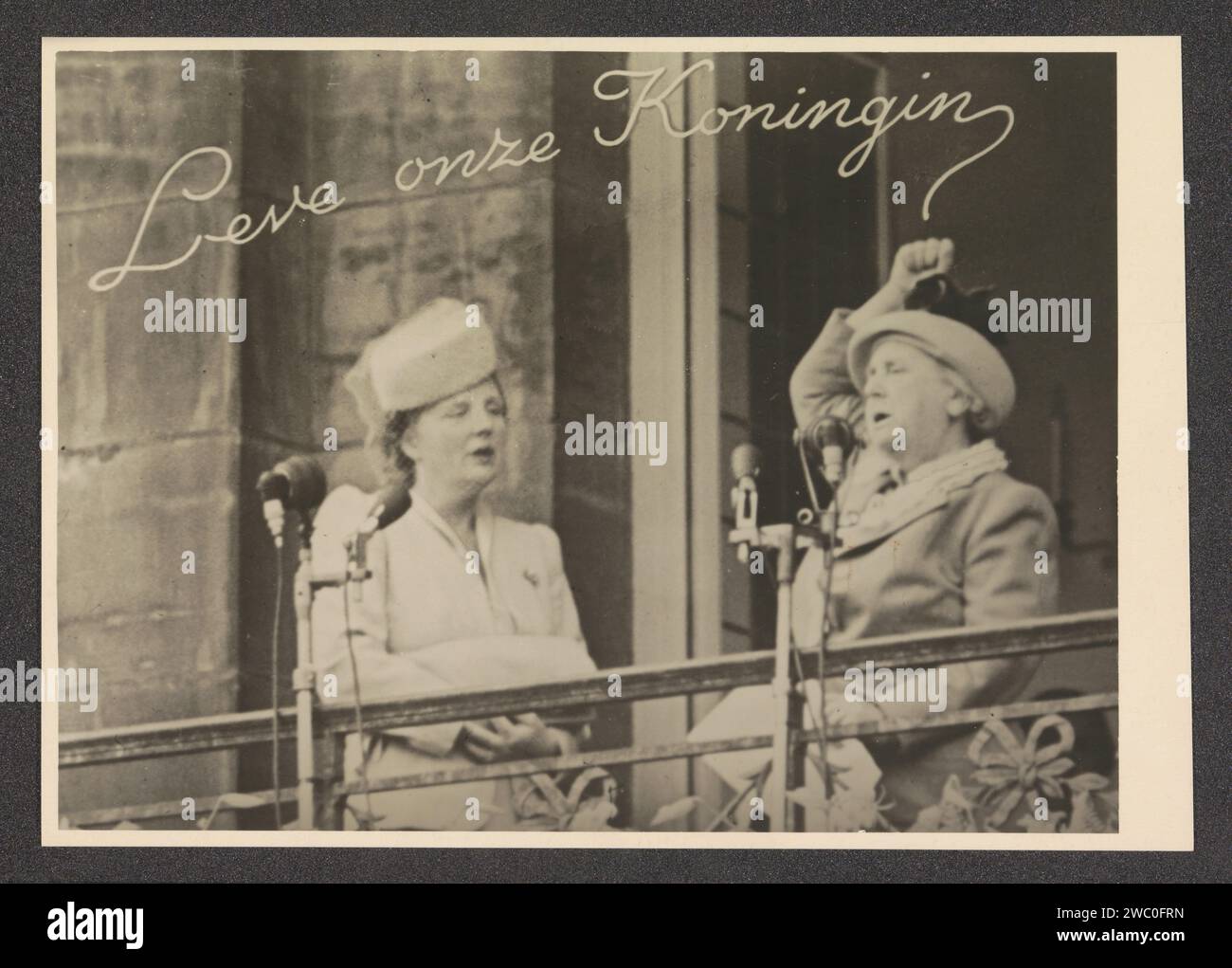 Queen Juliana and Princess Wilhelmina on the balcony when calling the ...