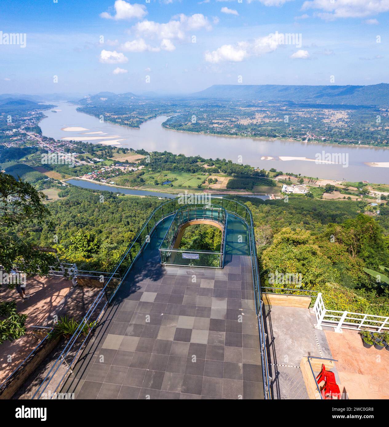 Nong khai skywalk hi-res stock photography and images - Alamy