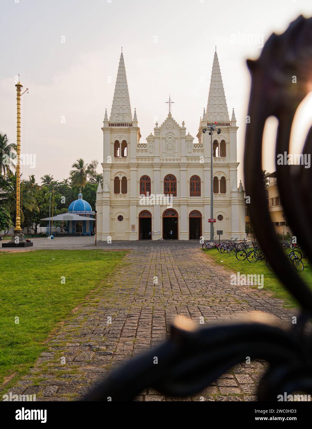 Santa cruz cathedral basilica, kochi hi-res stock photography and ...
