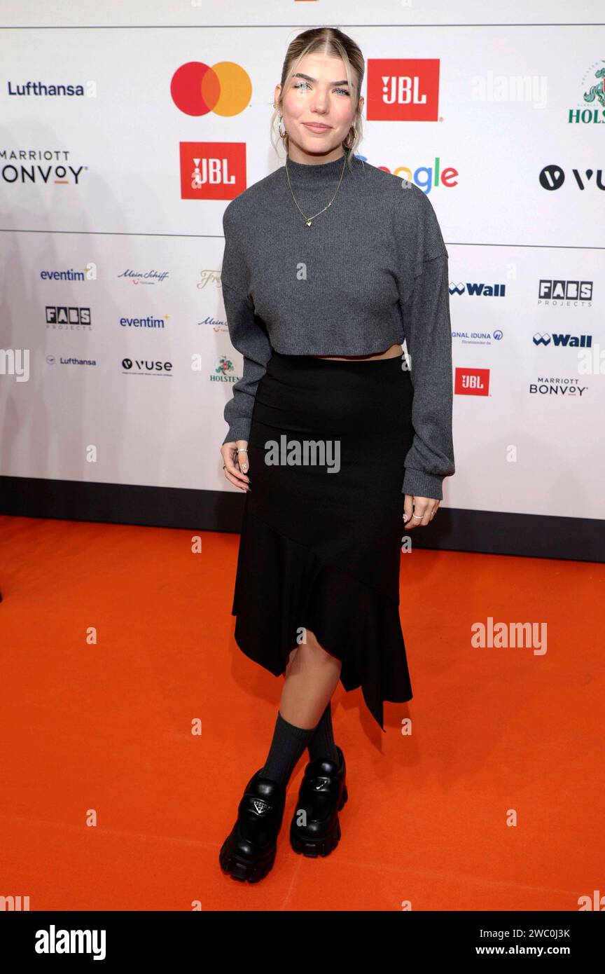 Fibii Fibi Pfeiffer beim Charity Konzert Channel Aid - live in Concert ...