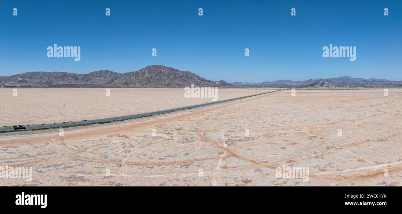 Classic panorama view of an endless straight road Stock Photo - Alamy