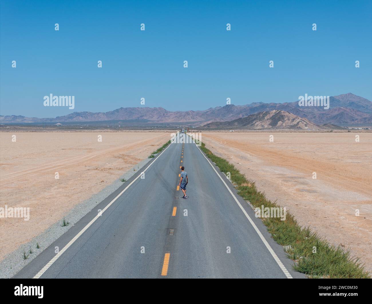 Classic panorama view of an endless straight road Stock Photo - Alamy