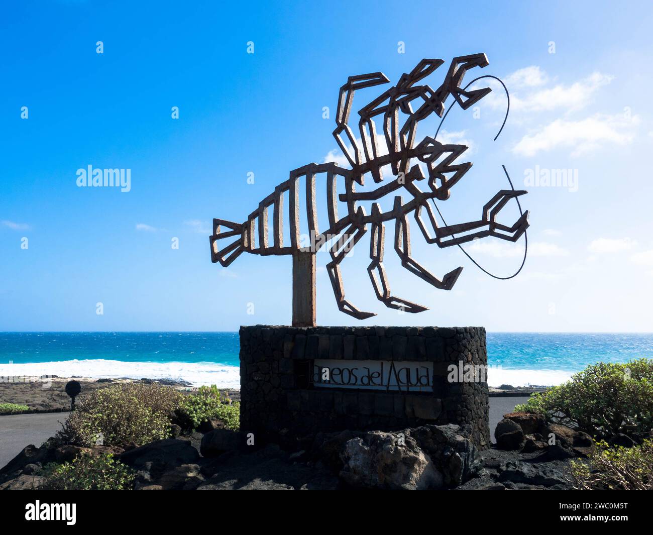 Entrance sign to Los Jameos del Agua. Big rusty crab.Cesar Manrique ...