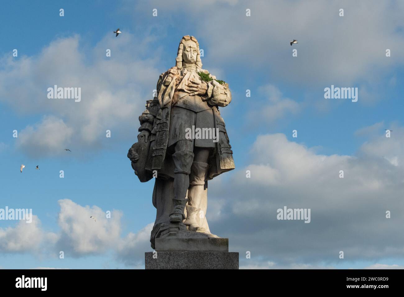 Statue of William Prince of Orange at Brixham, Devon Stock Photo - Alamy
