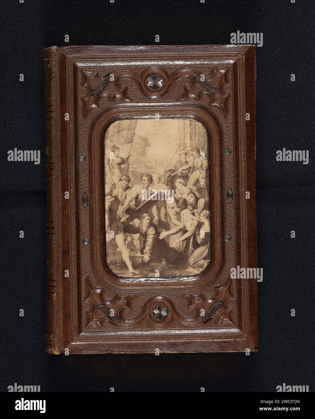Photo production of presumably a painting with the image of Christ wearing the cross, anonymous ...