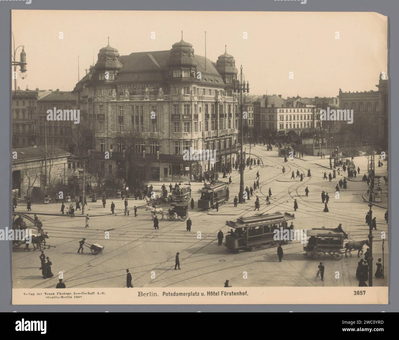 Potsdamer Platz in Berlijn, Anonymous, New Photographic Society, 1908 ...