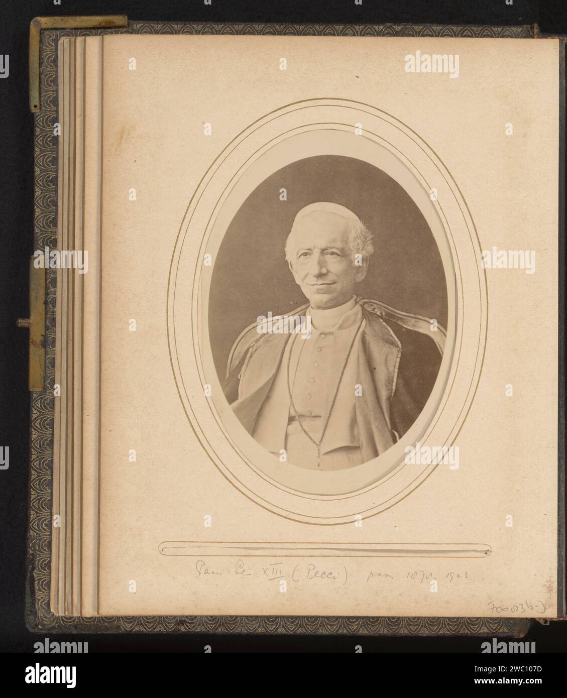 1878 portrait of pope leo xiii hi-res stock photography and images - Alamy
