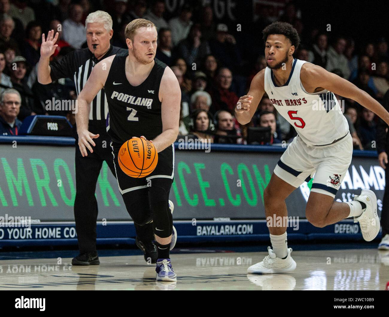 Moraga, CA U.S. 11th Jan, 2024. A. Portland guard Tyler Robertson (2 ...