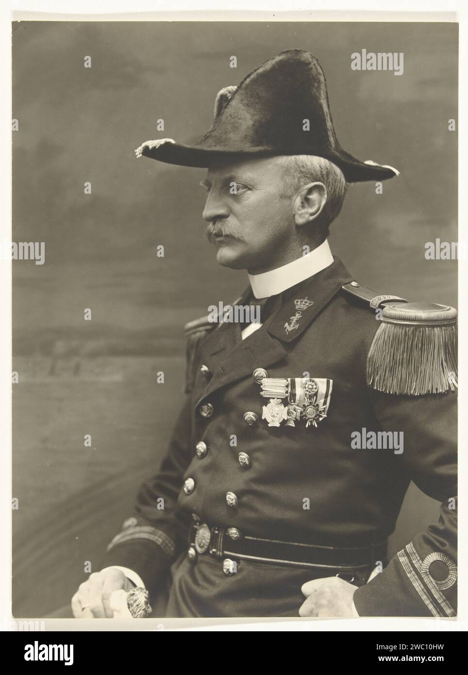 Portrait of J.W Albarda in military uniform, Jacob Merkelbach, c. 1915 ...