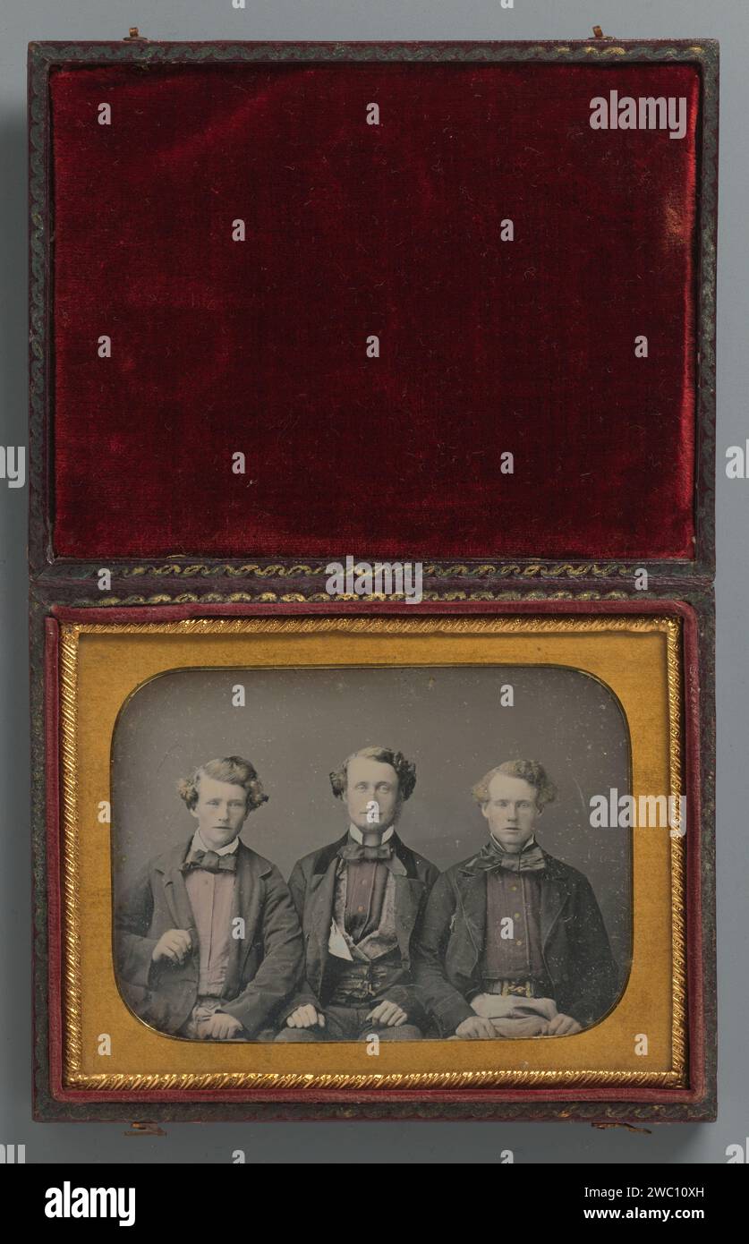 Portrait of an unknown man and two sons, Anonymous, 1840 - 1860 ...