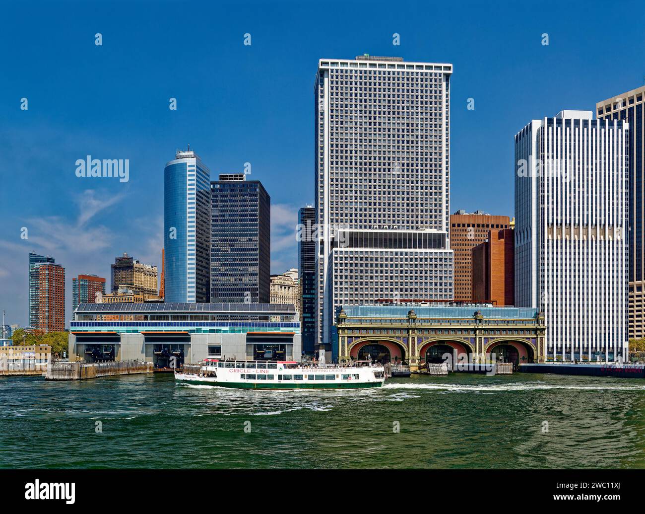 Governors island ferry hi-res stock photography and images - Alamy
