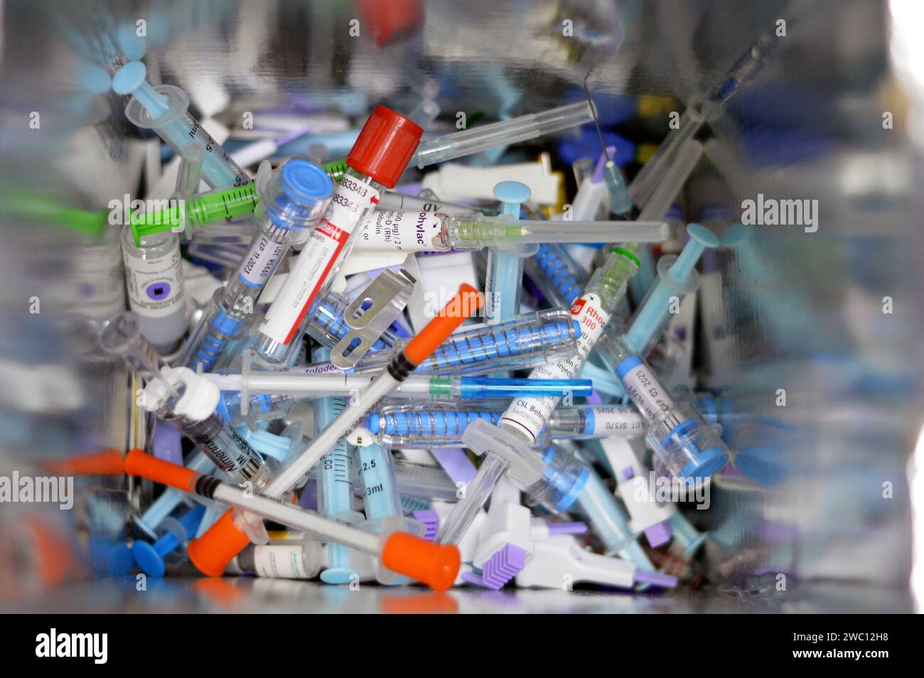 Disposal of sharp objects hi-res stock photography and images - Alamy