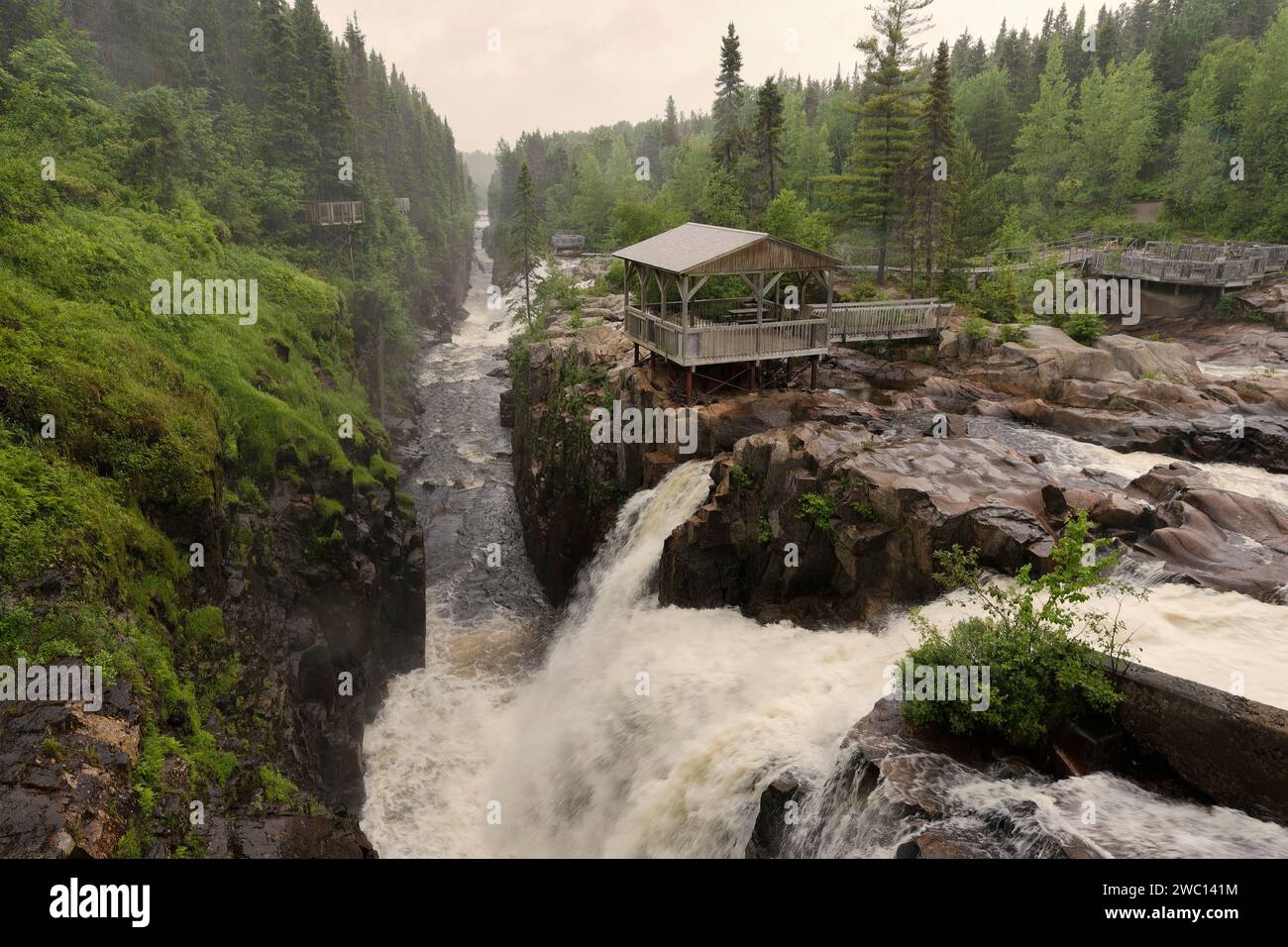 Paysage de canyon de montagne hi-res stock photography and images - Alamy