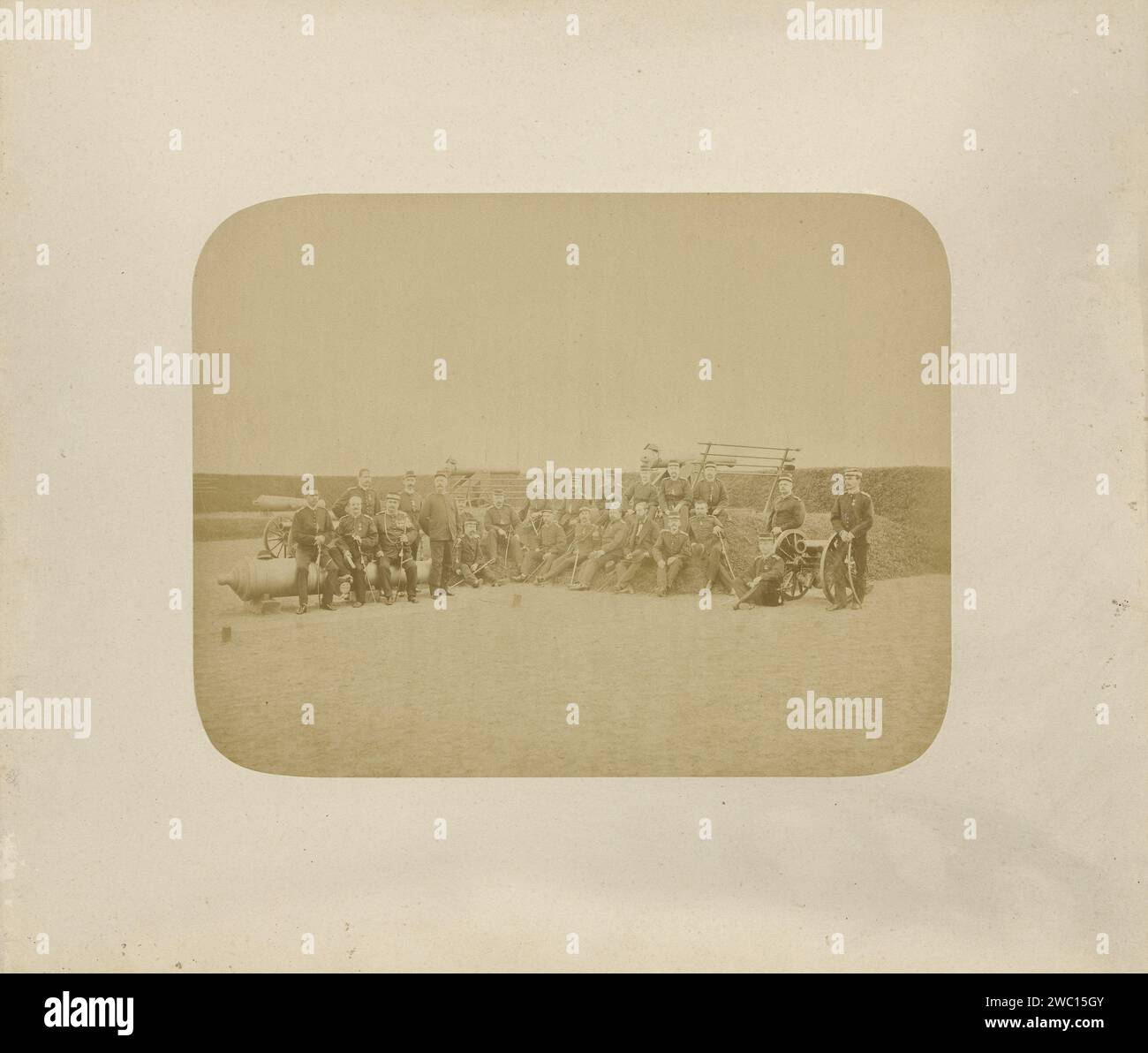 Group portrait of unknown KNIL officers in Ambon, Anonymous, 1880 ...