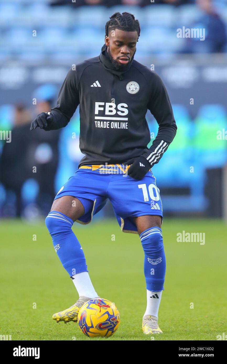 Stephy Mavididi of Leicester City during the pre-game warm up ahead of ...