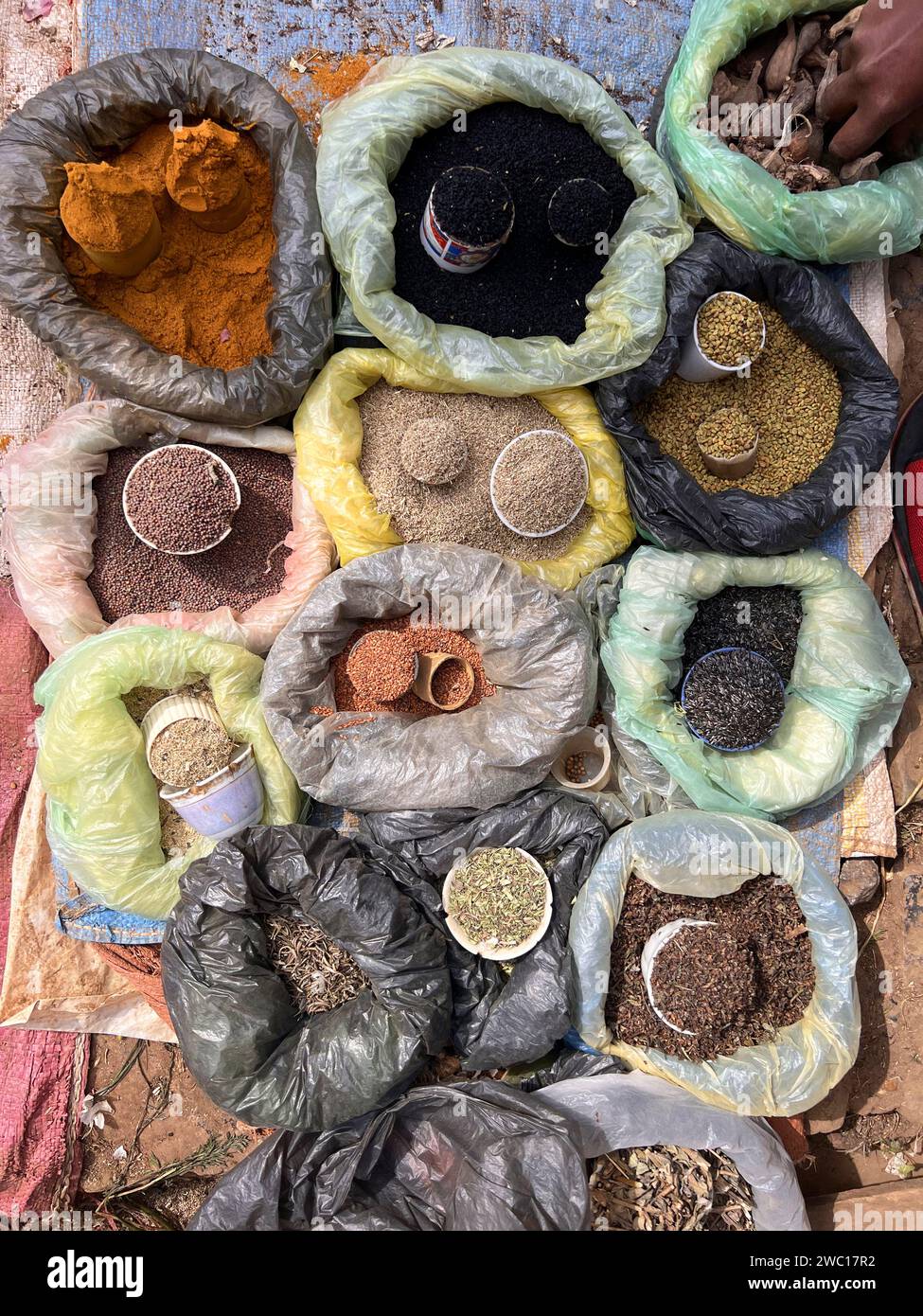 bulk spice in plastic bags at a market in Ethiopia Stock Photo - Alamy