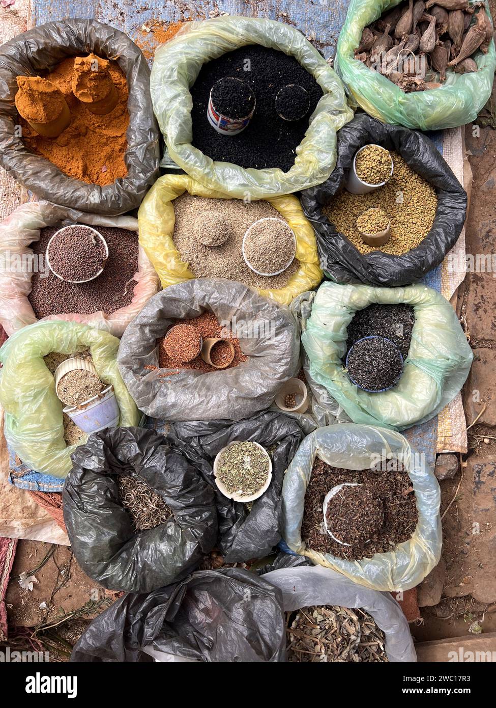 bulk spice in plastic bags at a market in Ethiopia Stock Photo - Alamy