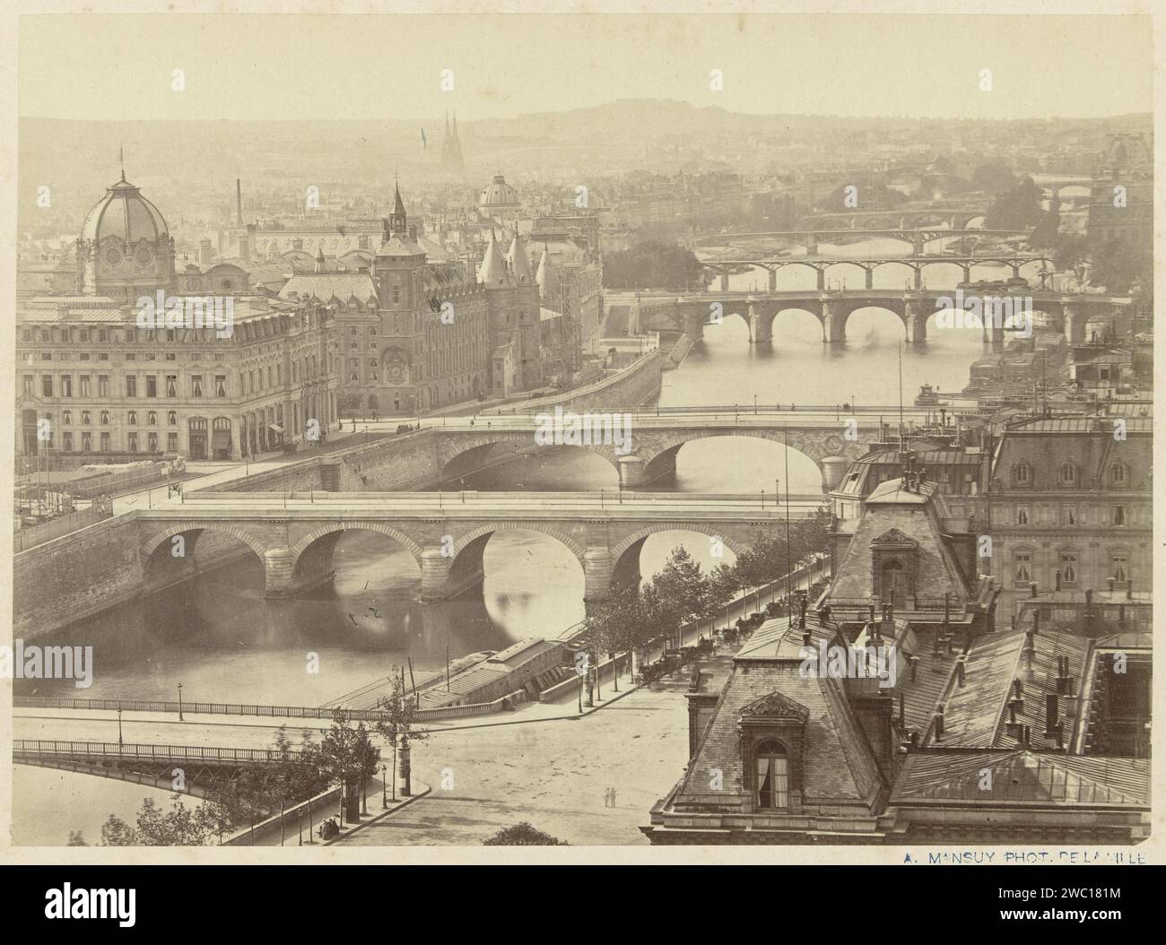 View over the Seine in Paris, Albert Mansuy, 1860 - 1880 photograph ...