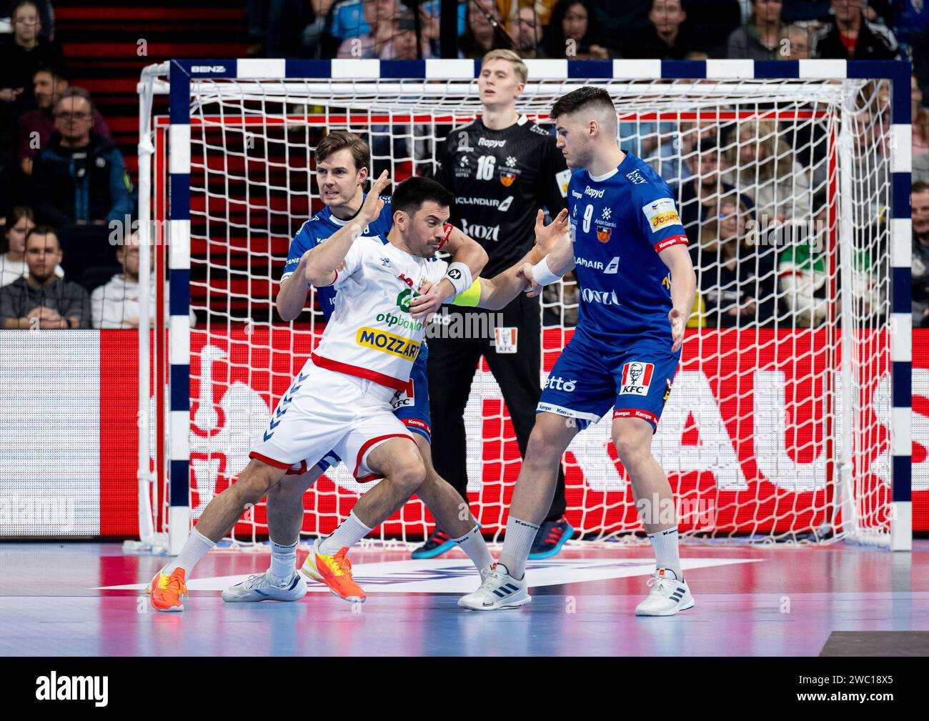 Muenchen, Deutschland. 12th Jan, 2024. Sigvaldi Bjorn Gudjonsson ...