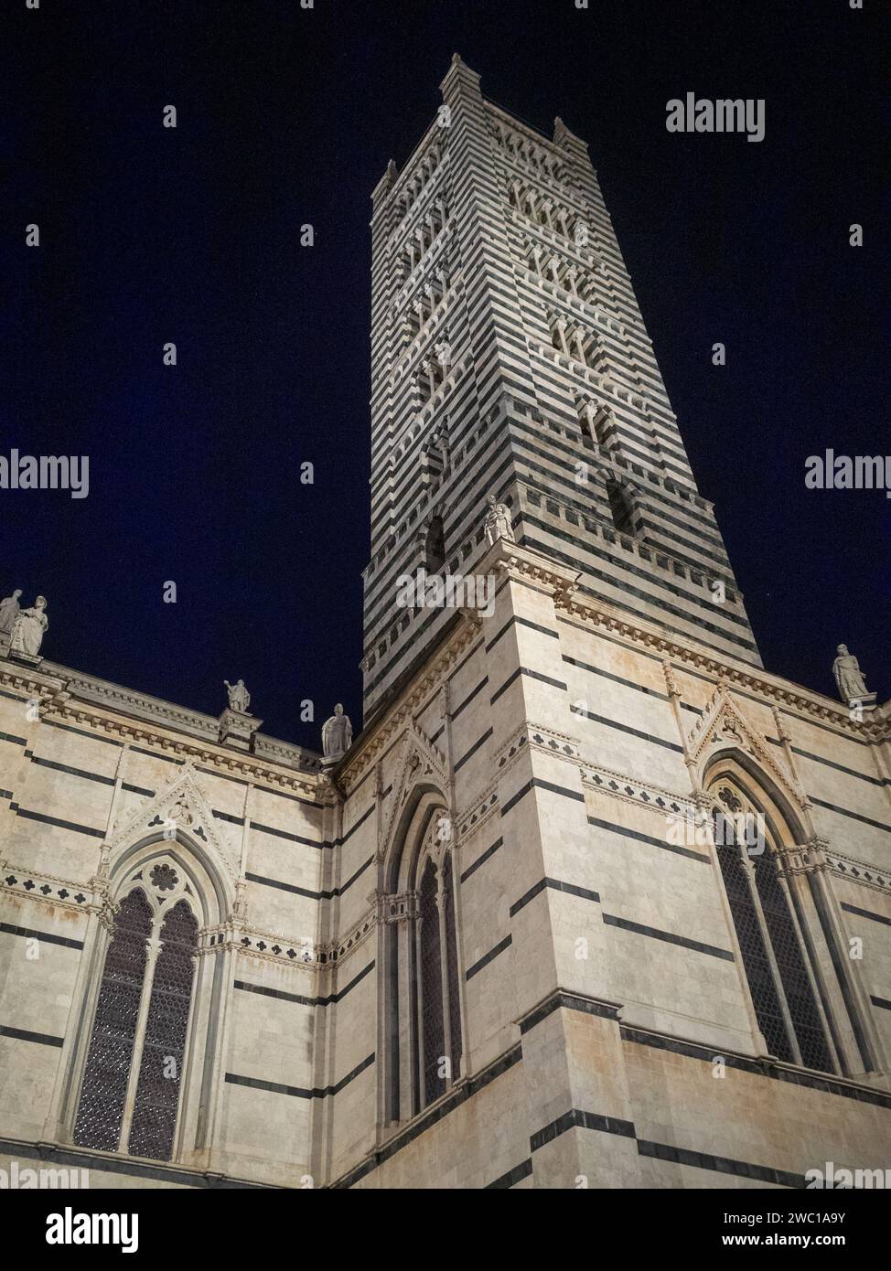 Striped marble cathedral hi-res stock photography and images - Alamy