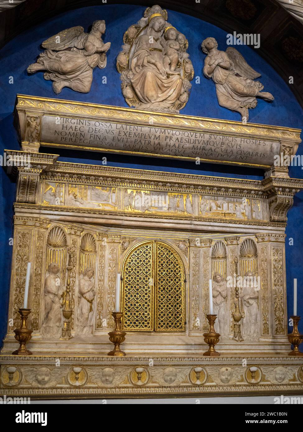 Marble altar relics saint hi-res stock photography and images - Alamy