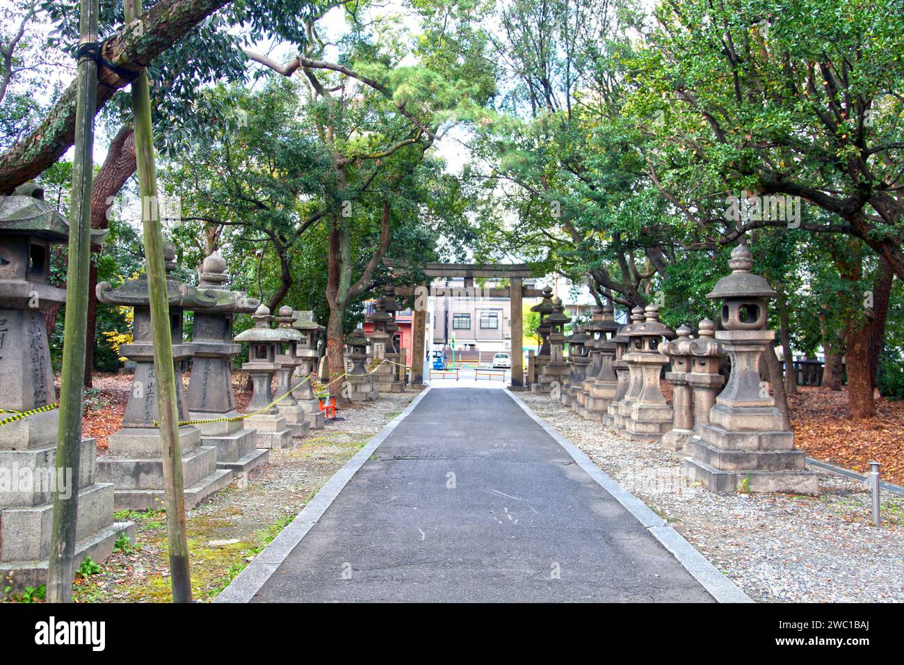 Sumiyoshi Taisha Grand Shrine in Osaka, Japan Stock Photo - Alamy