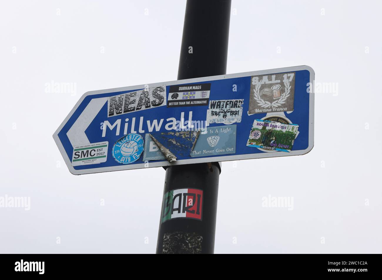 The Den, Bermondsey, London, UK. 13th Jan, 2024. EFL Championship ...