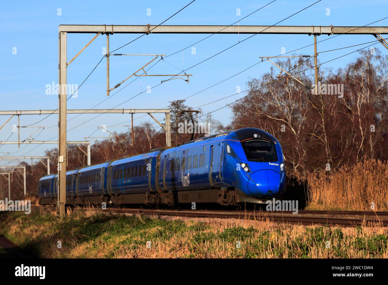 Hitachi trains hi-res stock photography and images - Alamy
