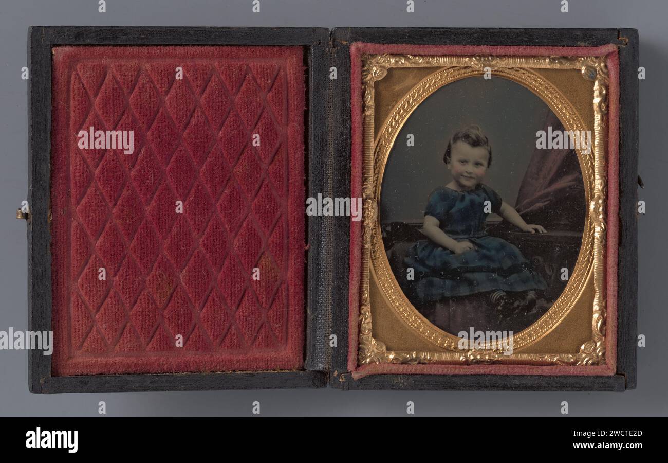 Portrait of an unknown child, Anonymous, 1855 - 1870 photograph glass ...