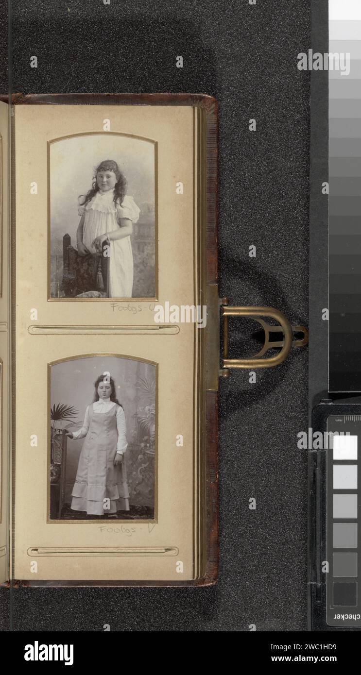 Portrait of a girl at an armchair, Johann Pörtzgen, 1900 - 1917 ...