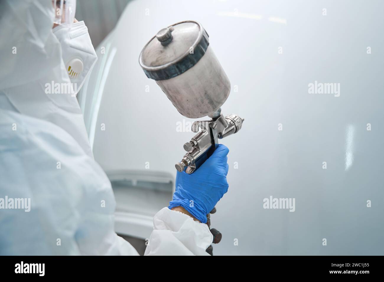 Paint injection tank hi-res stock photography and images - Alamy