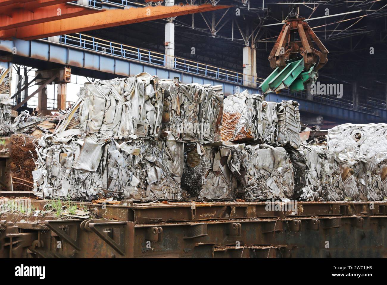 Loading onto wagons, transportation, disposal of unusable metal and ...