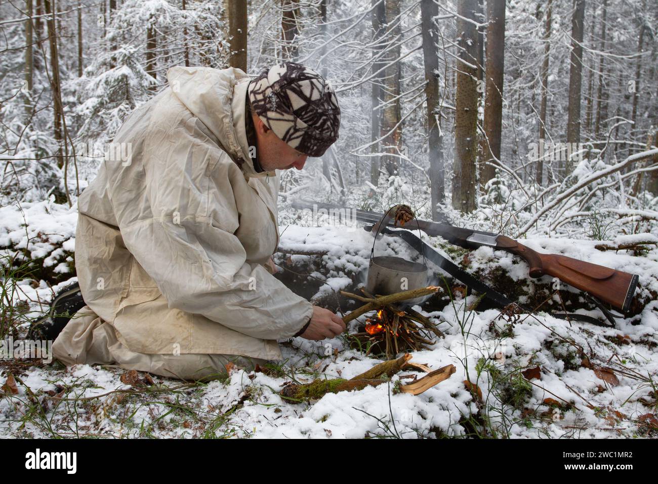 Dressed as hunter hi-res stock photography and images - Alamy