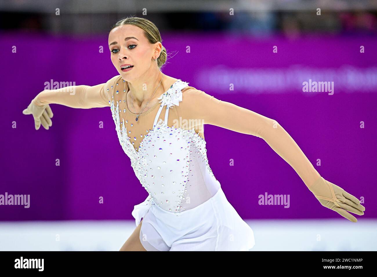 Nina povey hi-res stock photography and images - Alamy