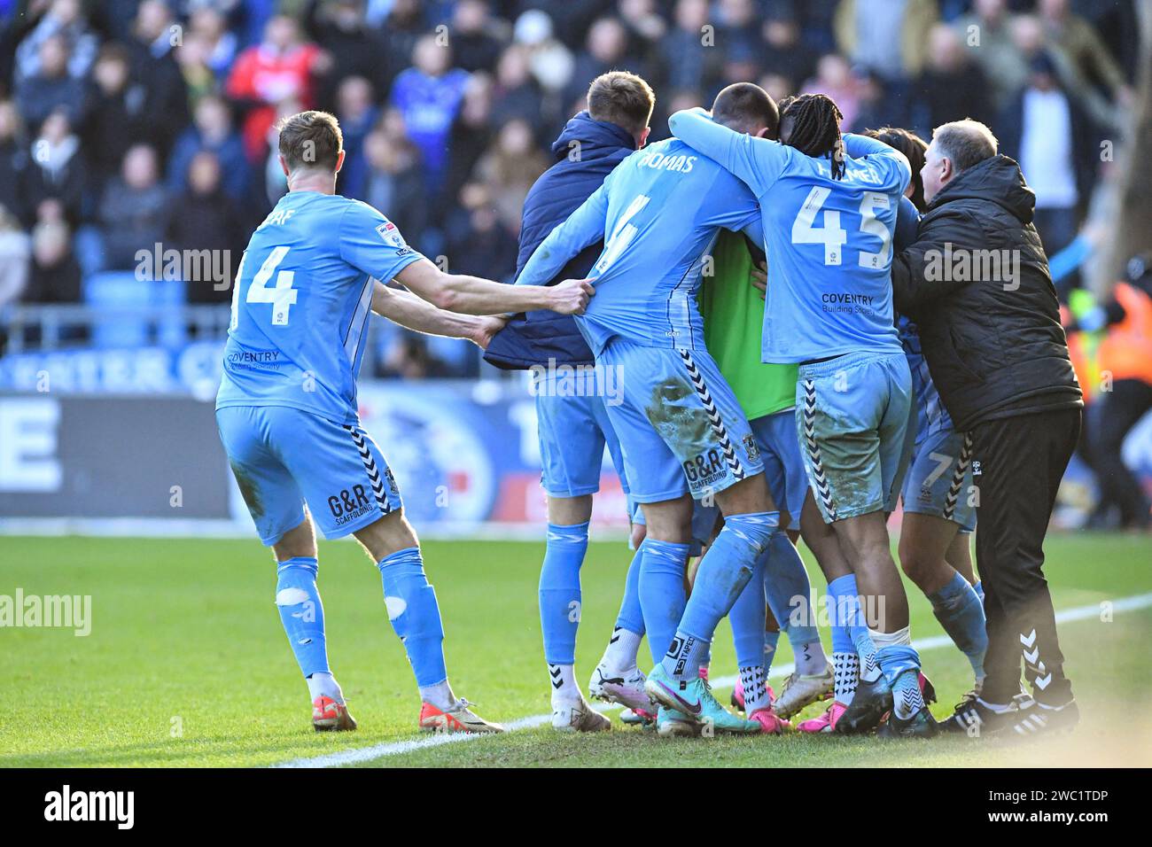 Goal celbration hi-res stock photography and images - Alamy