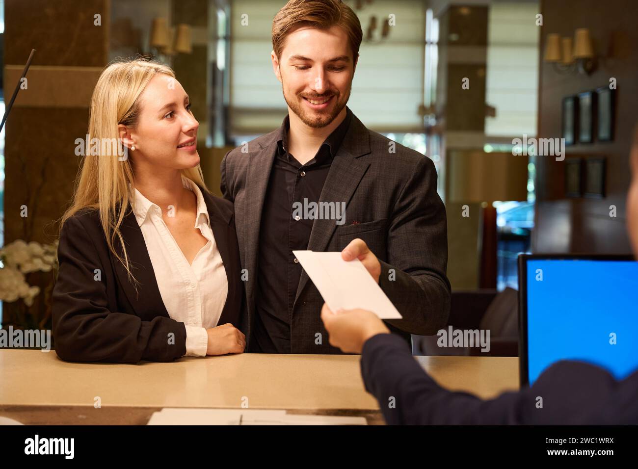 Hotel check in envelope hi-res stock photography and images - Alamy