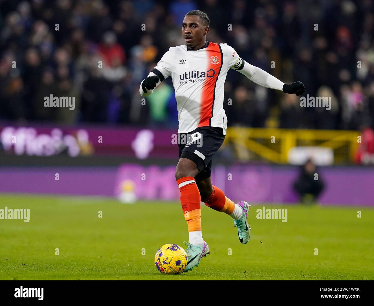 Burnley v luton town hi-res stock photography and images - Alamy