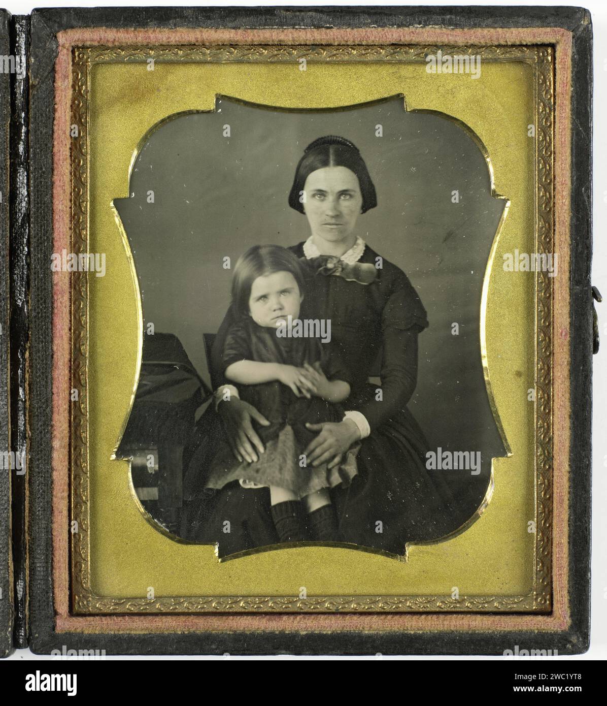 Portrait of an unknown mother and daughter, Anonymous, 1840 - 1860 ...