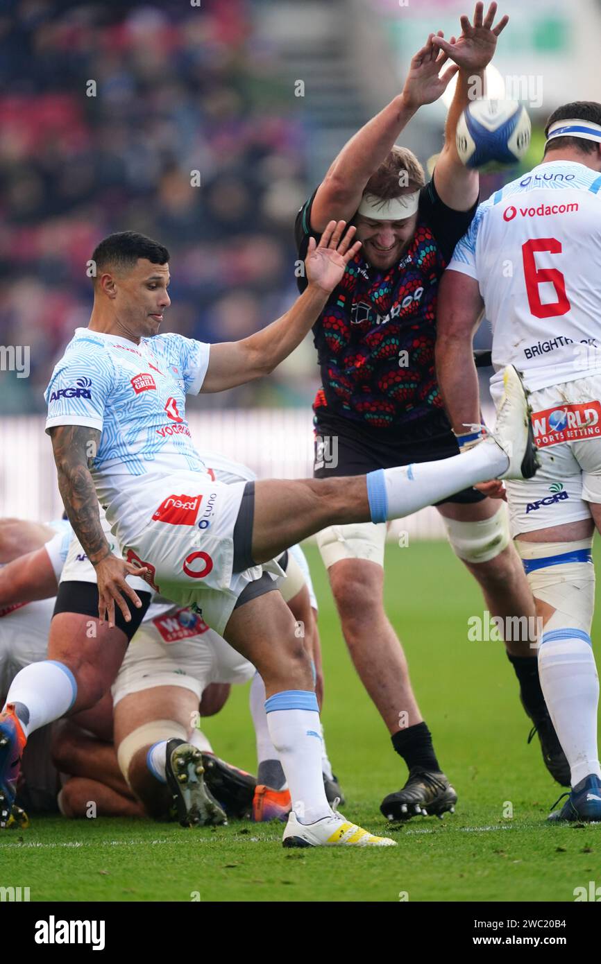 Vodacom Bulls' Embrose Papier in action during the Investec Champions ...