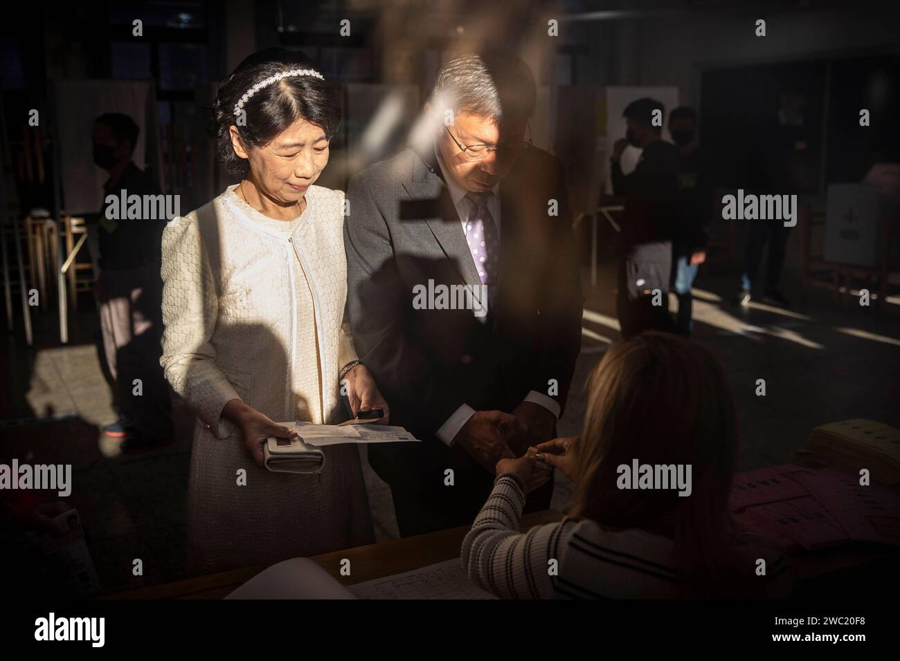 TPP President Candidate Ko Wen-je and his wife Chen Pei-chi was ...